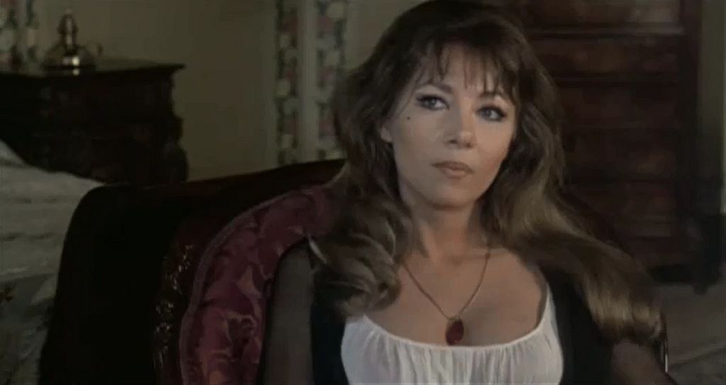 Ingrid Pitt Height, Weight, Body Measurements - Searchceleb